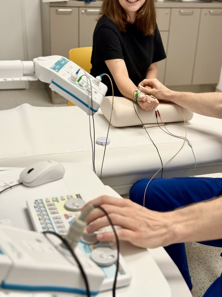 Elektromyografia | Nemocnica Bory